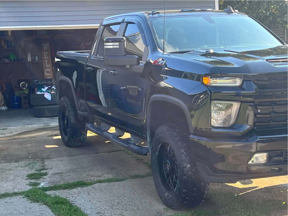 2021 Chevrolet Silverado 2500 HD with 20x9 12 Revenge Offroad Rv-206 ...