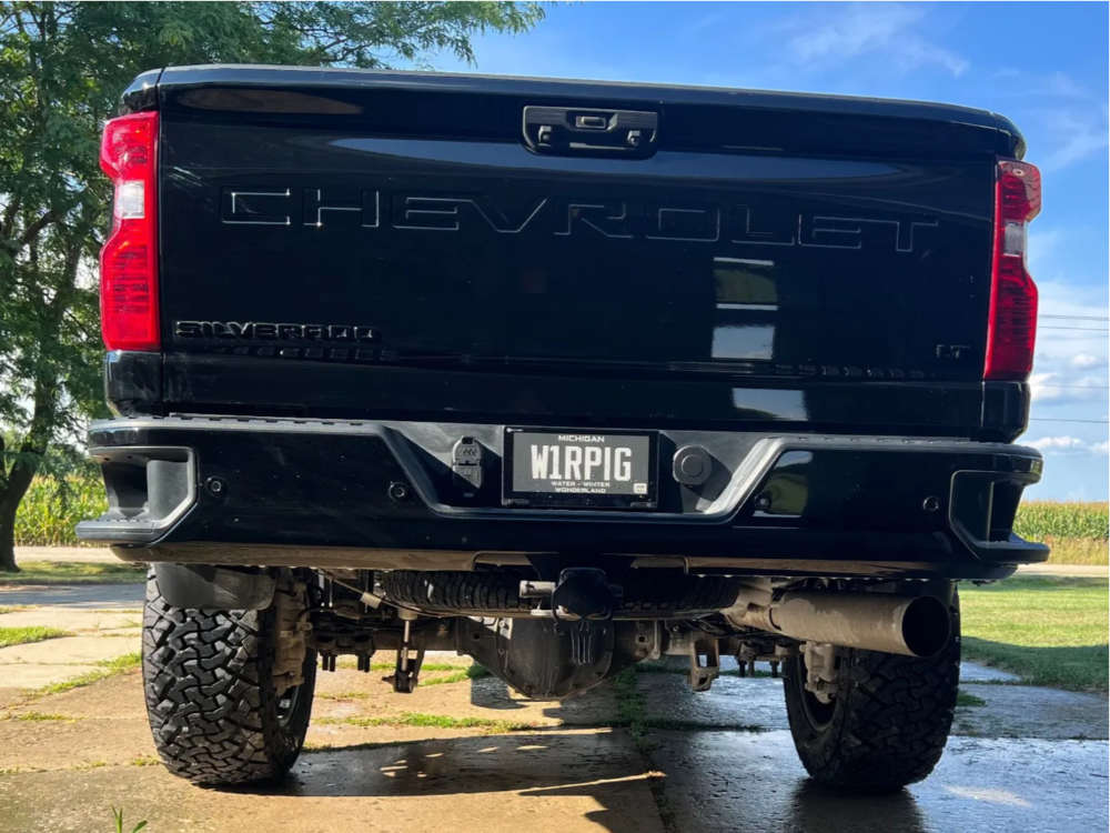 2021 Chevrolet Silverado 2500 HD with 20x9 12 Revenge Offroad Rv-206 ...