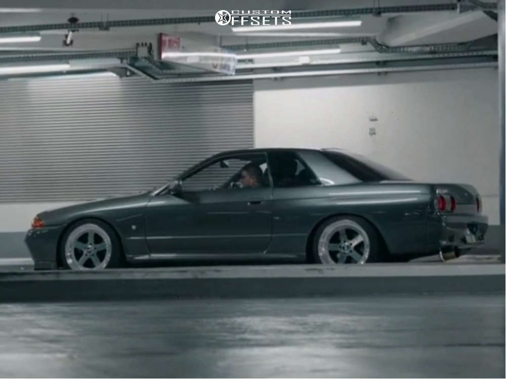 1991 Nissan Skyline with 18x10 24 Panasport G7 C5C and 265/35R18 Yokohama Advan Neova Ad08r and ...
