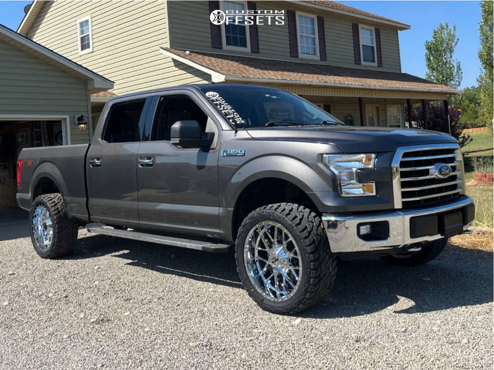 2017 Ford F-150 with 22x10 -18 Moto Metal Mo986 and 33/12.5R22 Predator ...