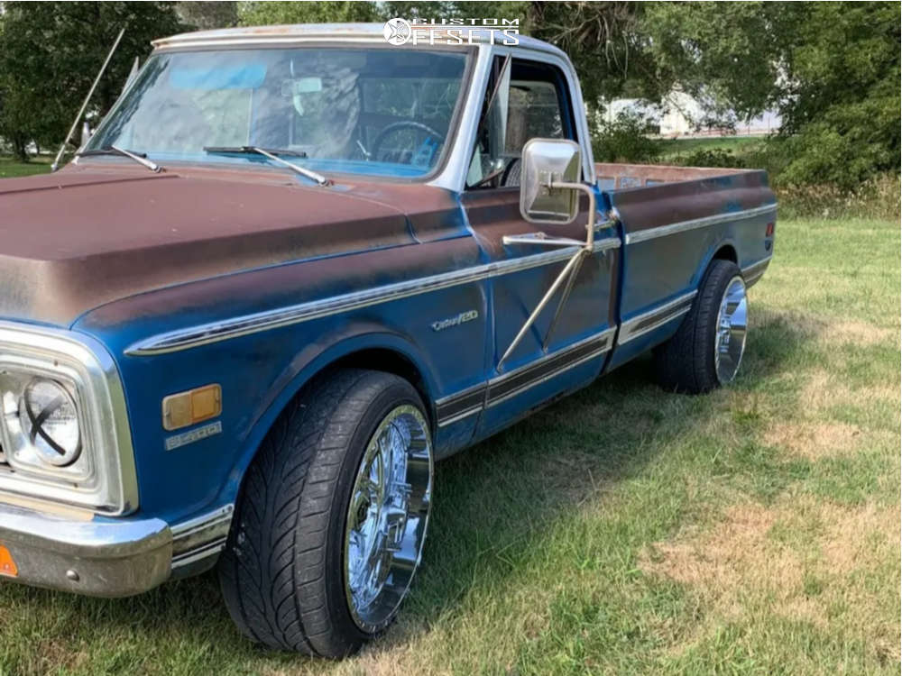1971 Chevrolet C20 Pickup with 22x12 -44 TIS 544C and 285/35R22 Venom ...