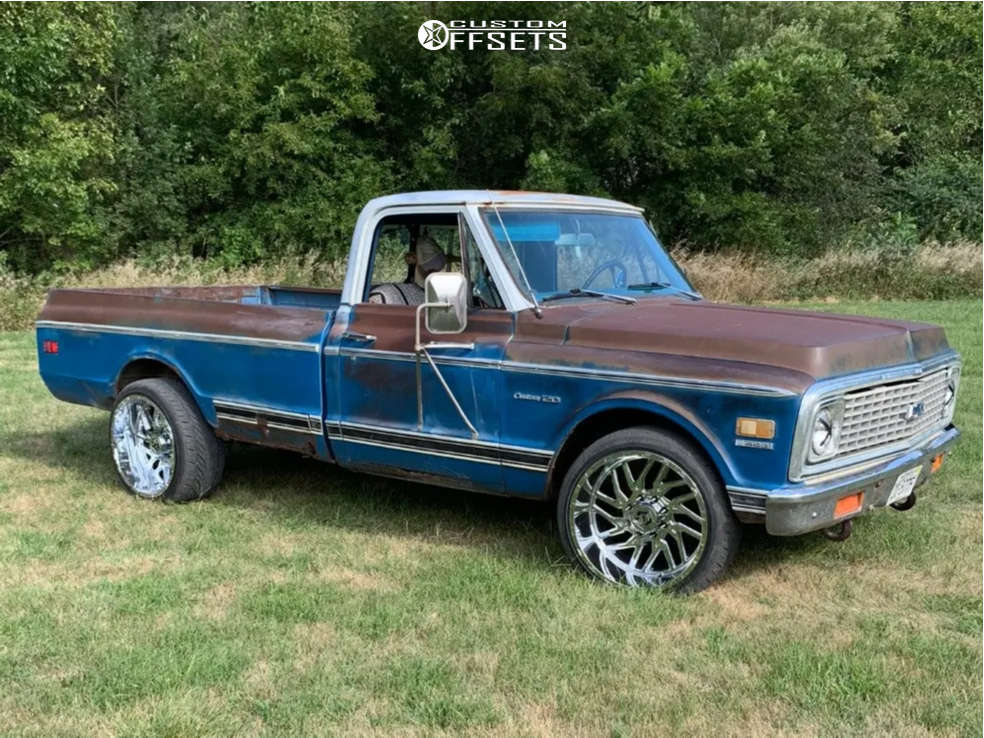 1971 Chevrolet C20 Pickup with 22x12 -44 TIS 544C and 285/35R22 Venom ...