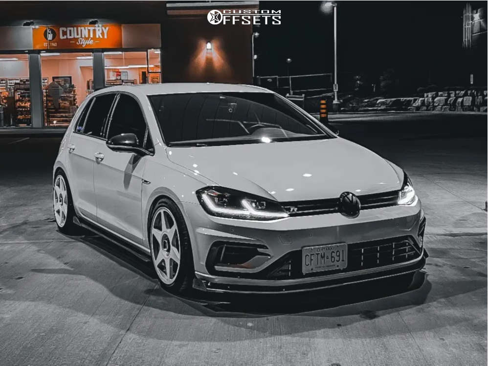 2018 Volkswagen Golf R with 18x8.5 35 Fifteen52 Tarmac Evo and 225 ...