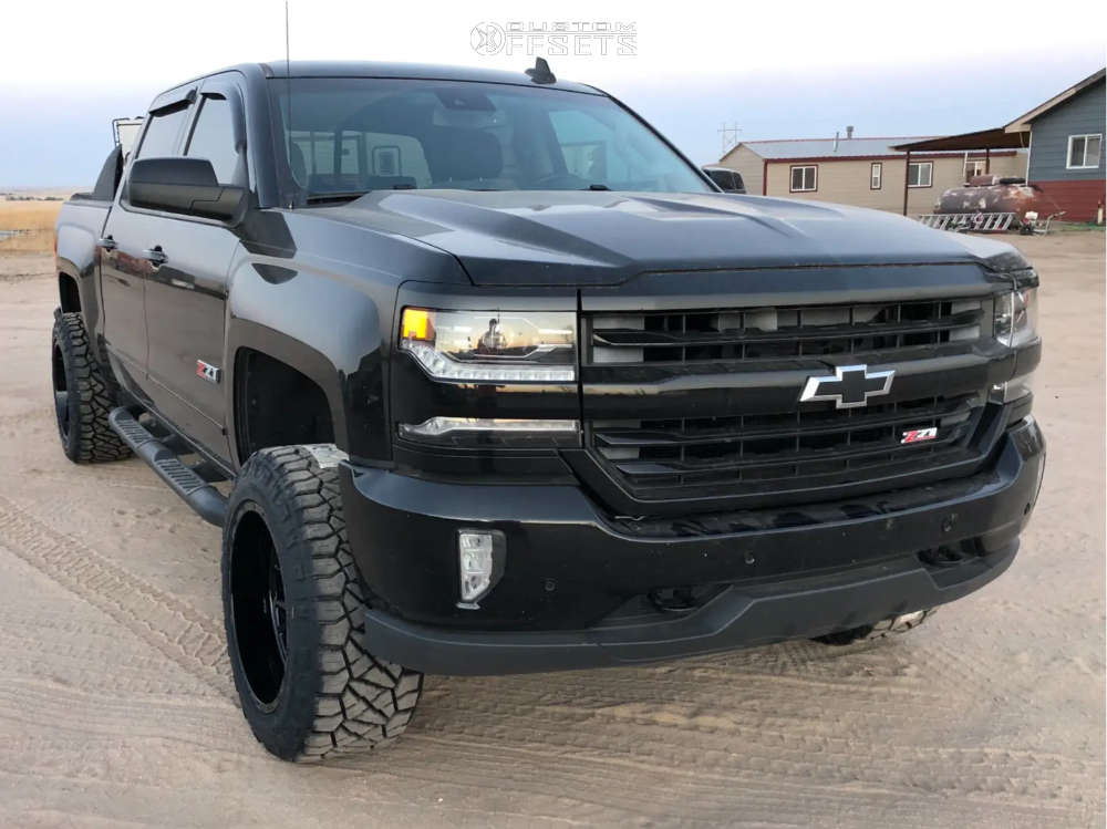 2016 Chevrolet Silverado 1500 with 20x12 -44 TIS 547B and 33/12.5R20 ...