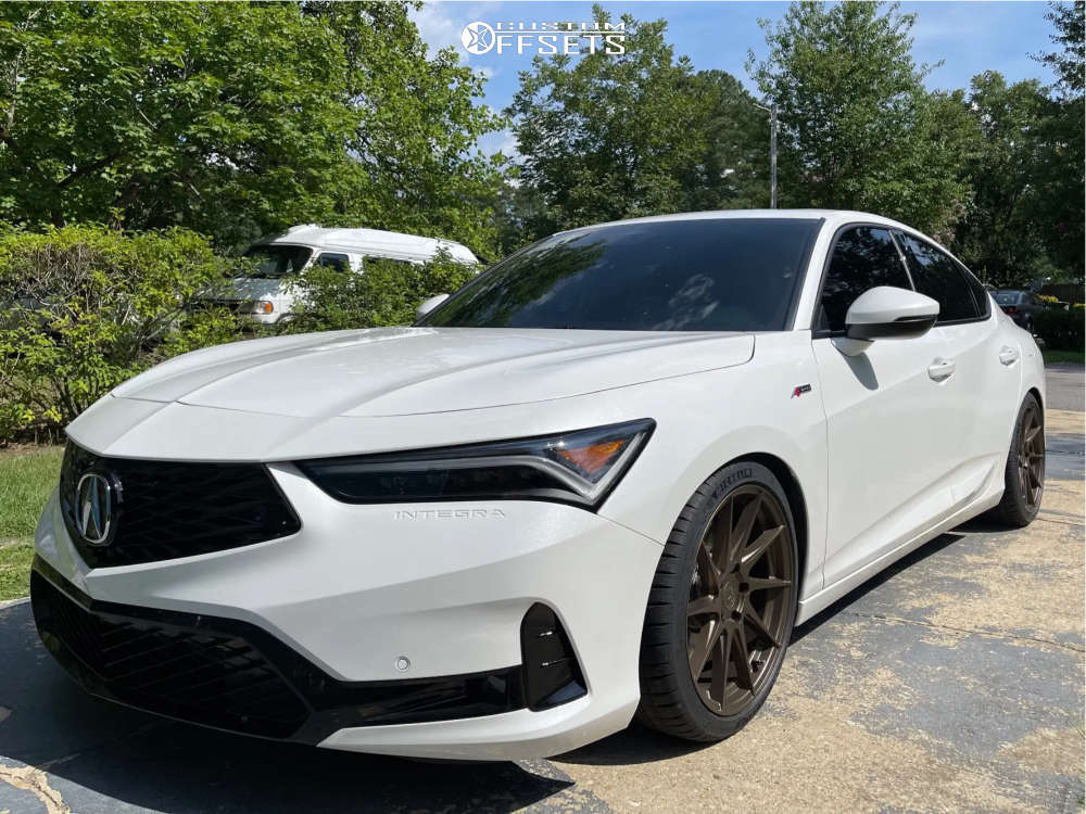 2023 Acura Integra with 18x8.5 35 Aodhan Ah09 and 245/35R18 Michelin ...