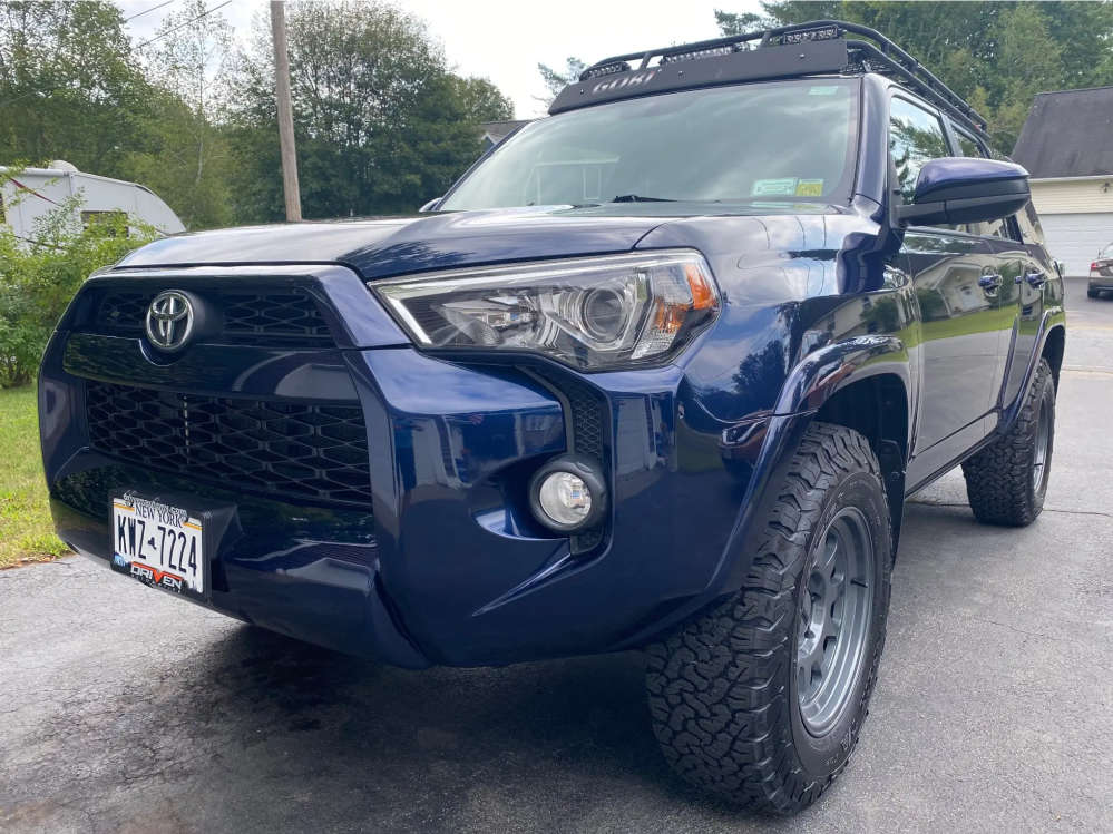 2015 Toyota 4Runner with 17x8.5 0 Method Mr316 and 245/65R17 BFGoodrich ...
