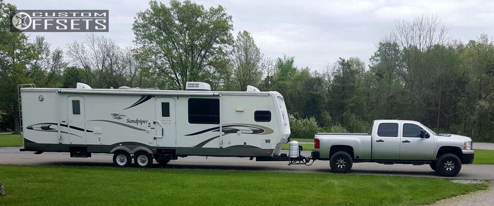 2011 Chevrolet Silverado 2500 HD with 17x9 18 XD Addict and 35/12.5R17 ...