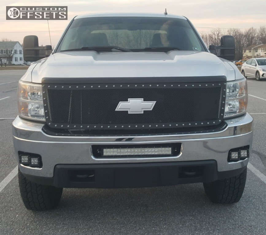 2011 Chevrolet Silverado 2500 HD with 17x9 18 XD Addict and 35/12.5R17 ...