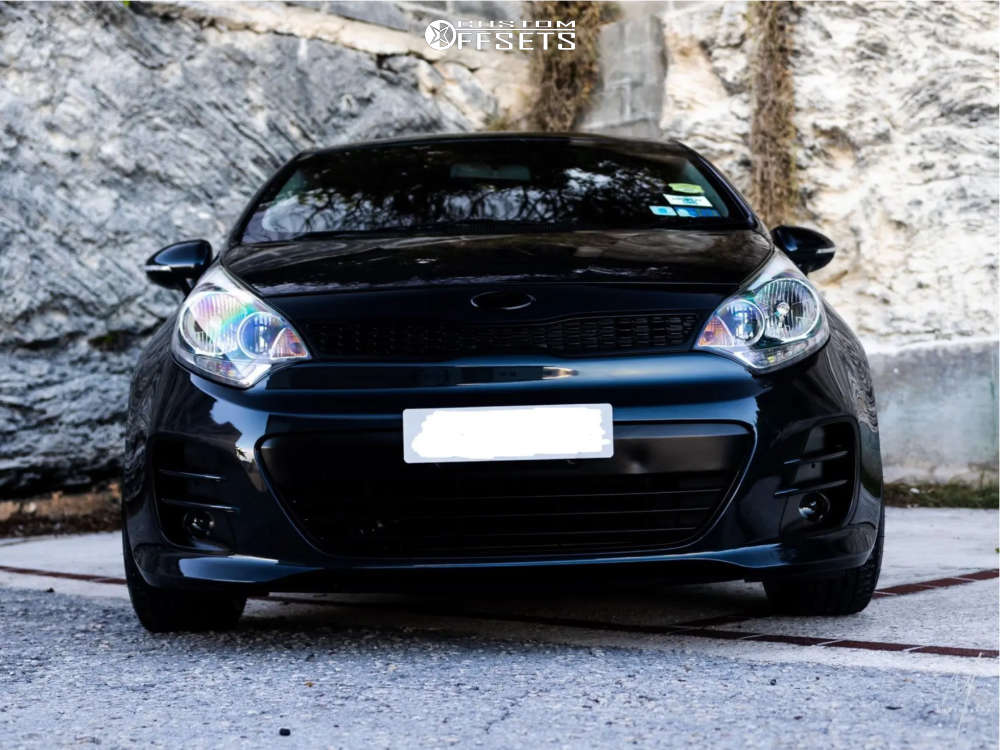 2015 Kia Rio with 18x8 34 JNC Jnc005 and 205/40R18 Michelin Pilot Sport ...