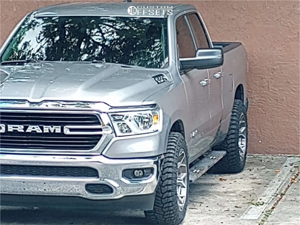 2020 Ram 1500 with 20x10 -18 4Play 4P80R and 275/60R20 Radar Renegade ...