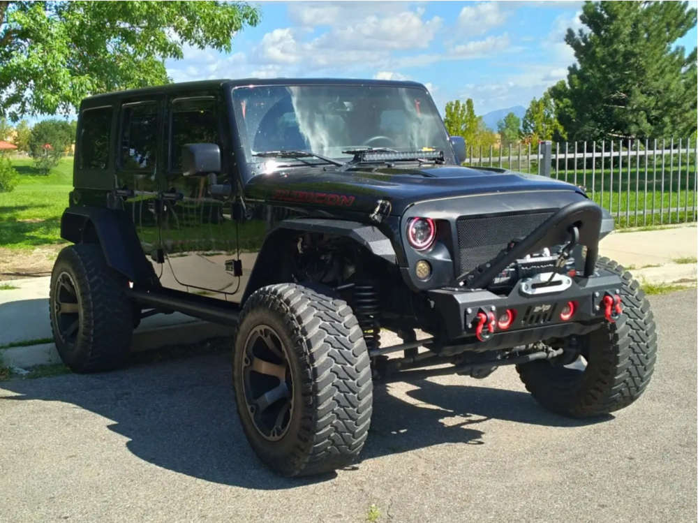2015 Jeep Wrangler with 20x10 -18 Fuel Beast and 37/13.5R20 Atturo ...