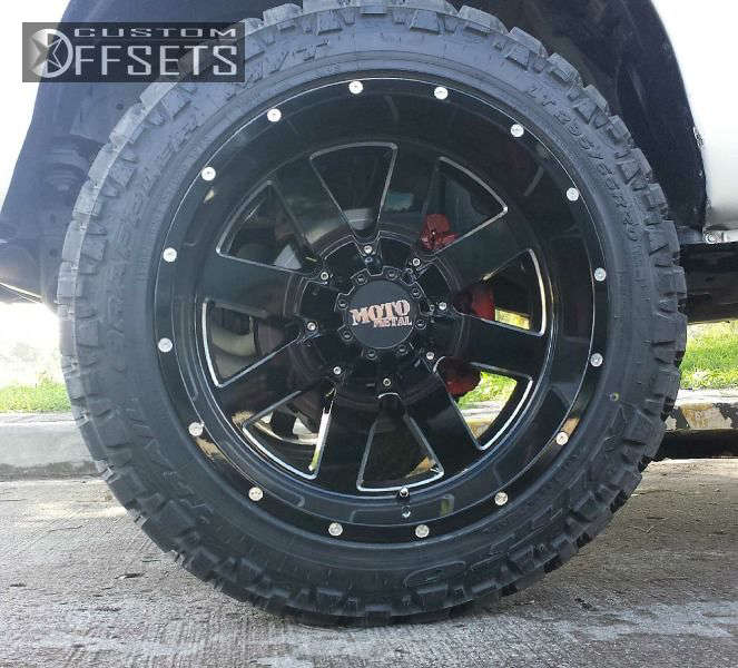 2013 Ford F-150 with 20x12 -44 Moto Metal MO962 and 35/12.5R20 Super ...