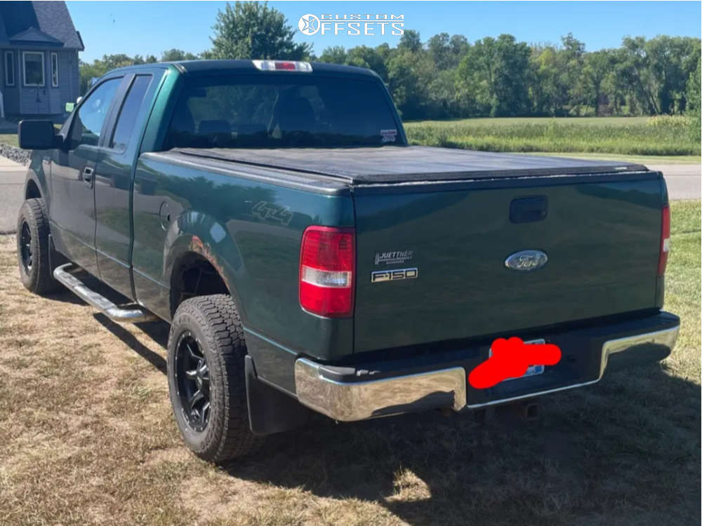 2007 Ford F-150 with 17x9 -12 Moto Metal Mo970 and 265/70R17 Sumitomo ...