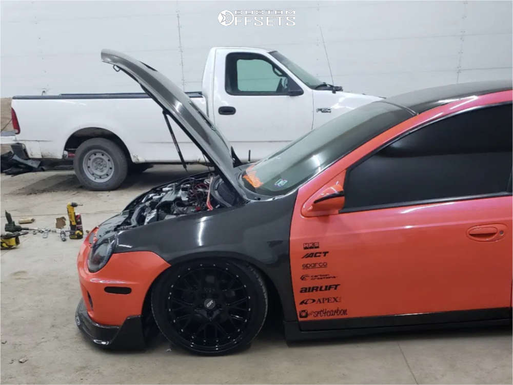 2003 Dodge Neon with 18x8.5 30 ESR Cs11 and 215/35R18 Federal 595 Rs-r ...