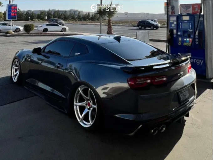 2022 Chevrolet Camaro with 19x10.5 22 Kansei Tandem and 265/30R19 ...
