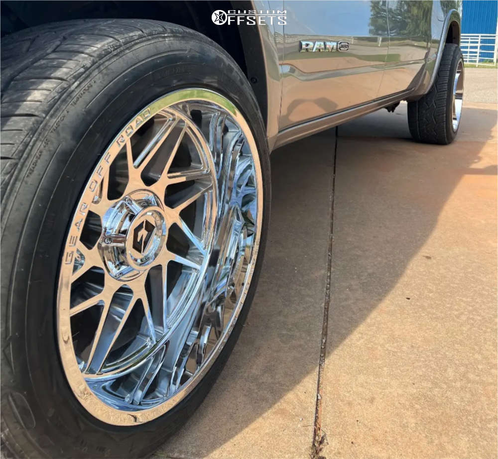2021 Ram 1500 with 22x12 -44 Gear Off-Road 761c and 305/45R22 Nitto ...