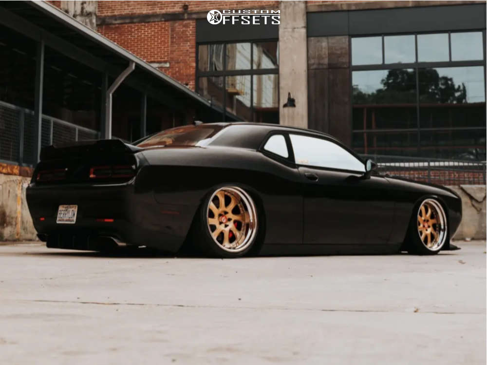 2018 Dodge Challenger with 21x10 5 VIP Modular Vr12 and 235/35R21 ...