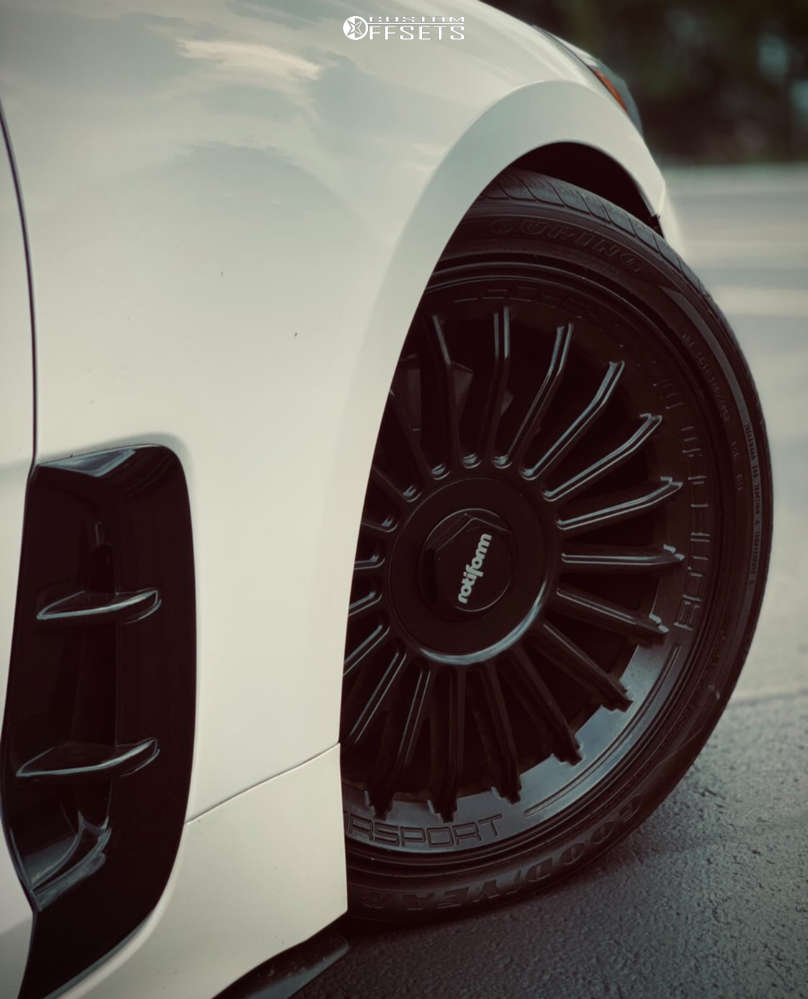 2019 Kia Stinger with 19x8.5 35 Rotiform Buc-m and 245/40R19 Goodyear ...