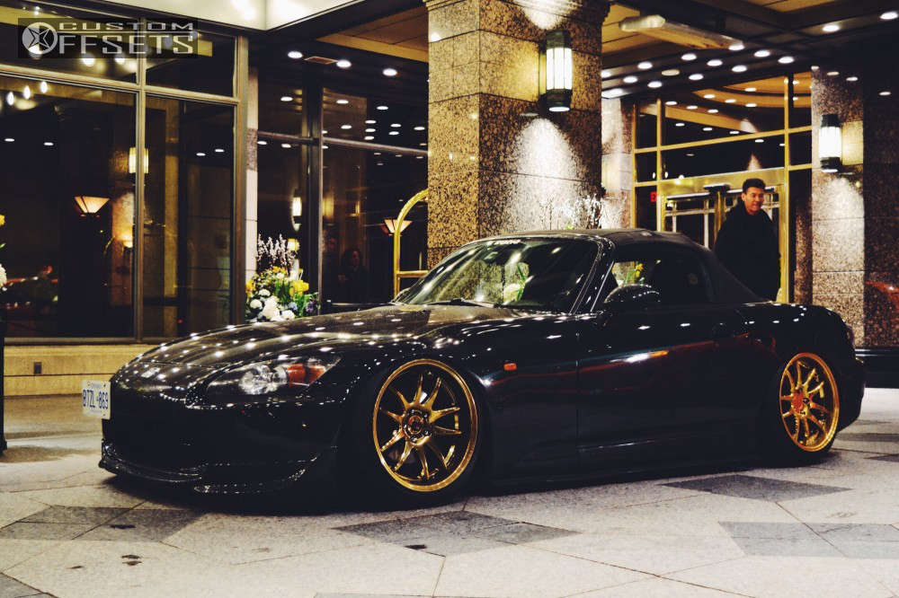 2006 Honda S2000 with 18x9.5 30 Aodhan DS02 and 225/40R18 Falken Azenis ...