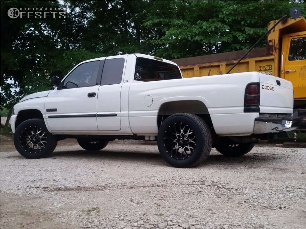 2001 Dodge Ram 2500 with 20x10 -19 Dropstars 645MB and 305/50R20 Toyo ...