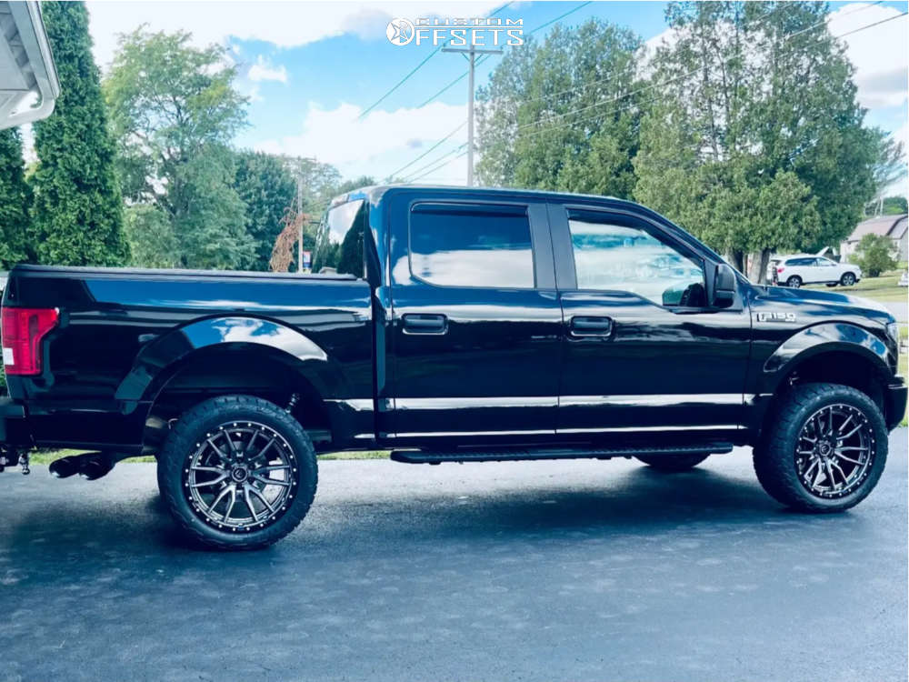 2019 Ford F-150 with 22x10 -13 Fuel Rebel and 33/12.5R22 Toyo Tires ...