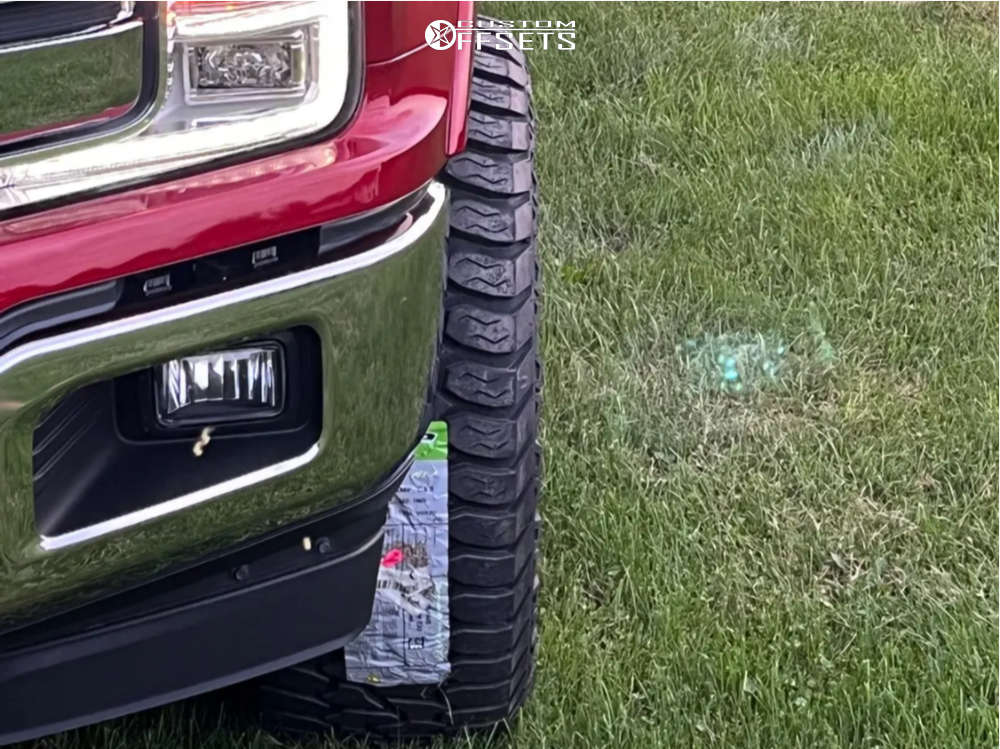 2018 Ford F-150 with 20x10 -18 Moto Metal Mo986 and 285/55R20 AMP ...