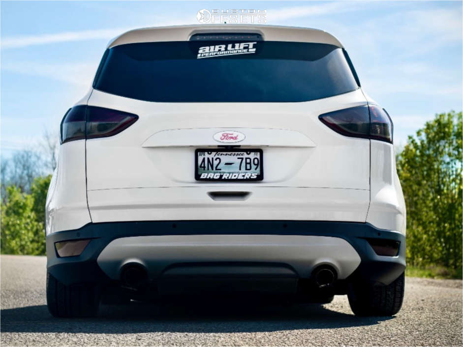 2014 Ford Escape with 19x8.5 45 Rotiform Rse and 235/40R19 Vercelli ...