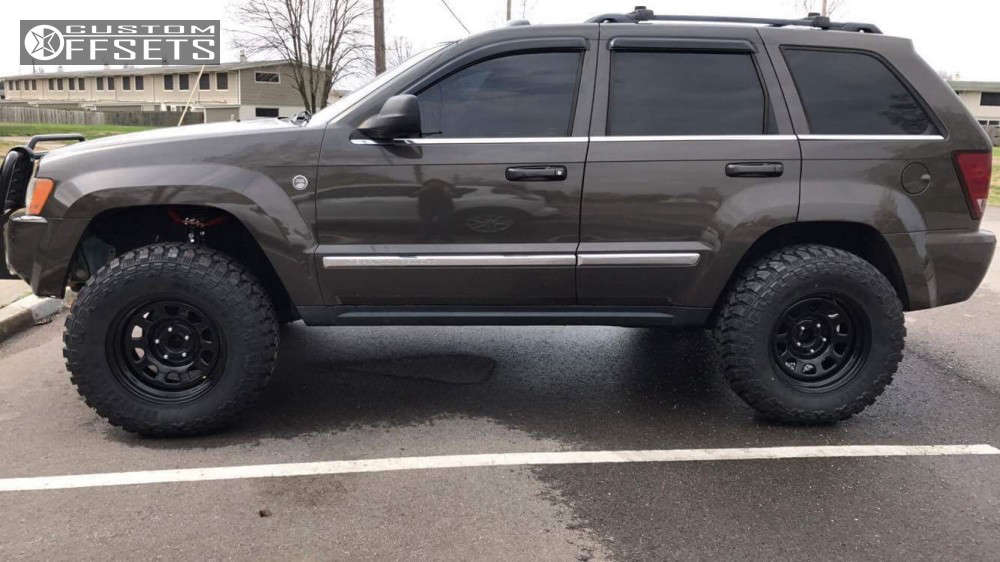 2005 Jeep Grand Cherokee with 17x9 -12 Vision D Window and 33/12.5R17 ...