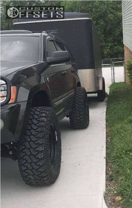 2005 Jeep Grand Cherokee with 17x9 -12 Vision D Window and 33/12.5R17 ...