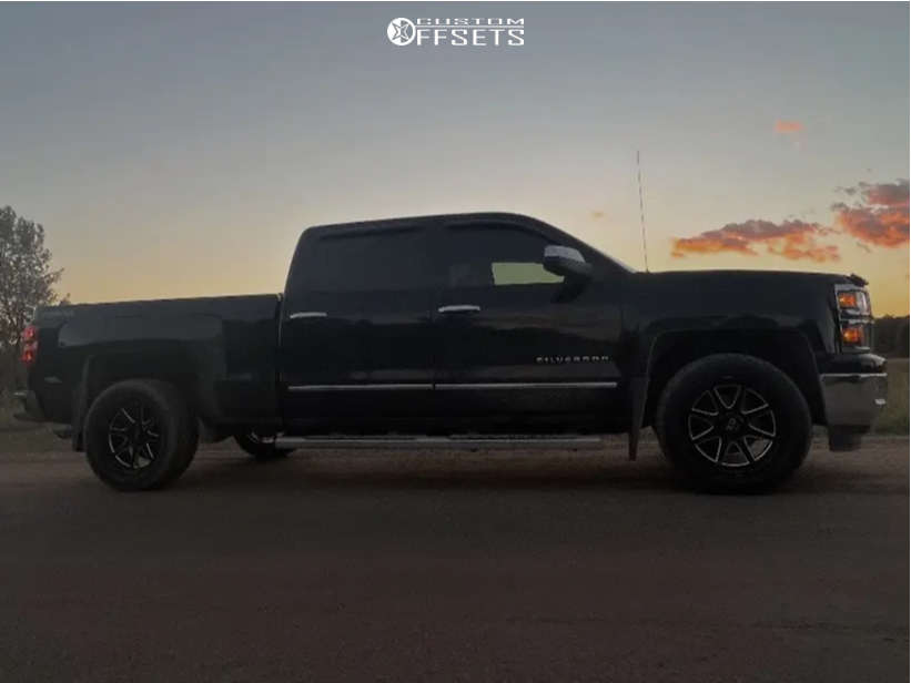 2014 Chevrolet Silverado 1500 with 20x10 -18 XD XD844 and 285/50R20 ...