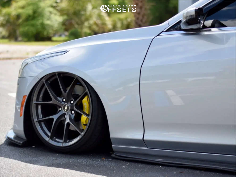 2019 Cadillac CTS with 19x9.5 22 ESR Rf2 and 225/35R19 Continental ...