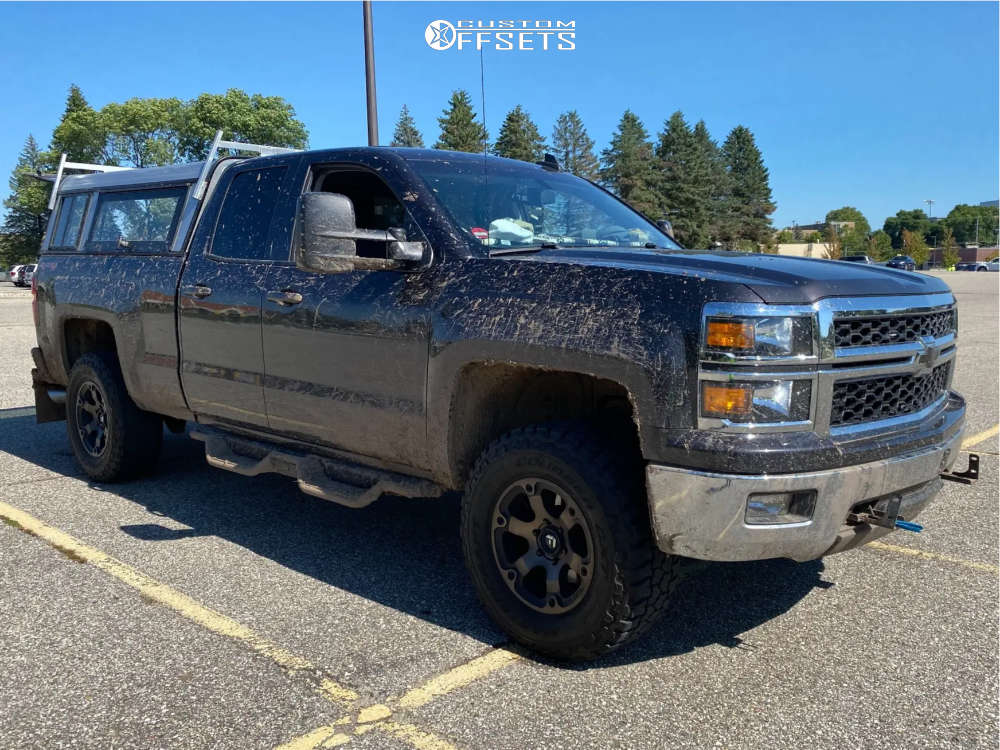 2015 Chevrolet Silverado 1500 with 17x9 -12 Fuel Beast and 295/70R17 ...
