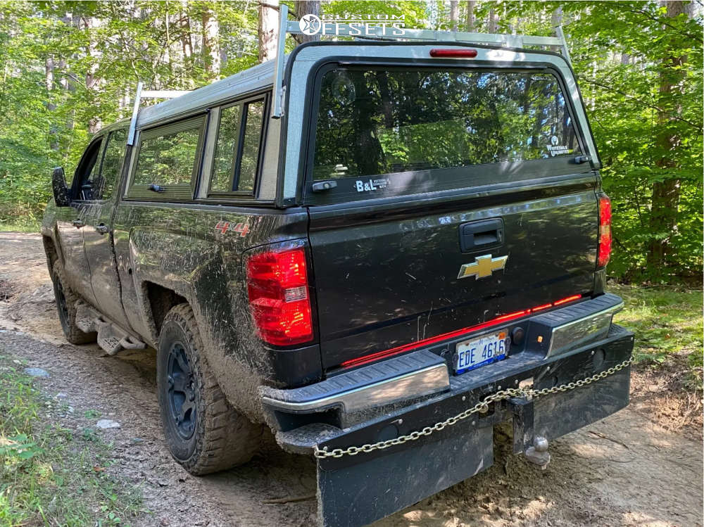 2015 Chevrolet Silverado 1500 with 17x9 -12 Fuel Beast and 295/70R17 ...