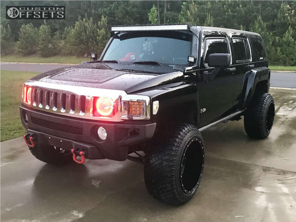 2007 Hummer H3 with 20x14 -76 Fuel Hostage and 33/12.5R20 Atturo Trail ...