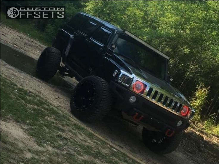 2007 Hummer H3 with 20x14 -76 Fuel Hostage and 33/12.5R20 Atturo Trail ...