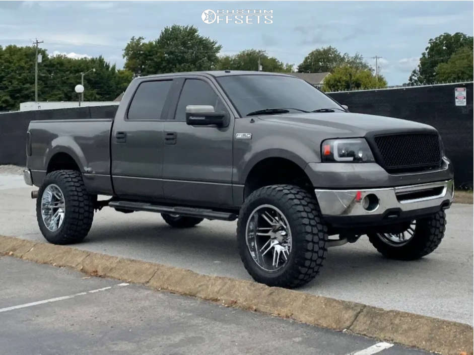 2006 Ford F-150 with 22x12 -51 ARKON OFF-ROAD DaVinci and 37/13.5R22 ...