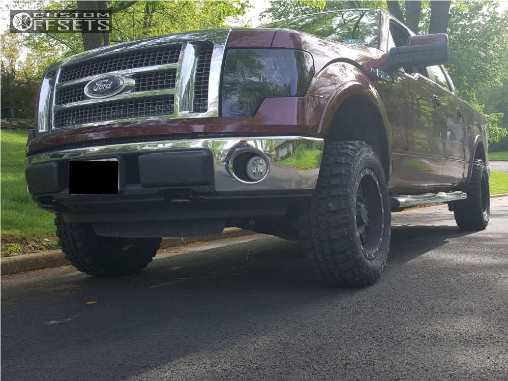 2010 Ford F-150 with 18x9 0 Pro Comp Series 31 and 275/65R18 Federal ...