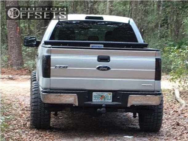 2014 Ford F-150 with 20x12 -44 Fuel Moab and 33/12.5R20 Federal ...