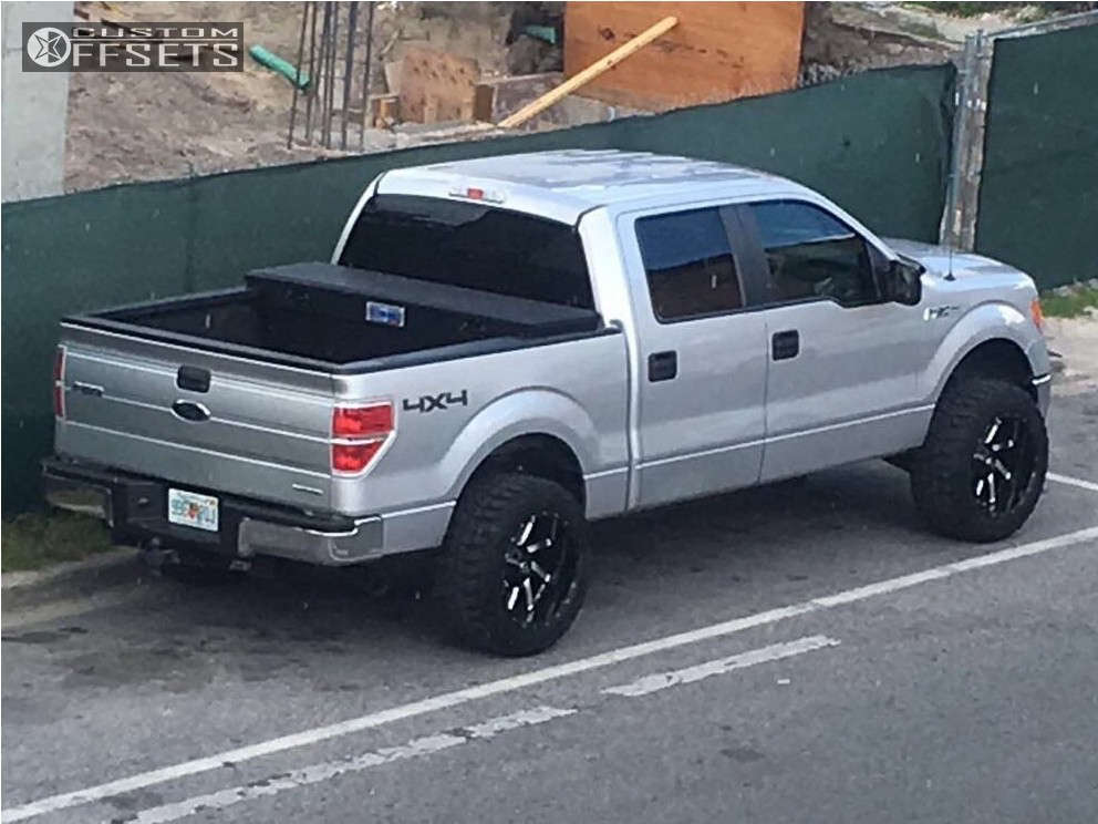 2014 Ford F-150 with 20x12 -44 Fuel Moab and 33/12.5R20 Federal ...
