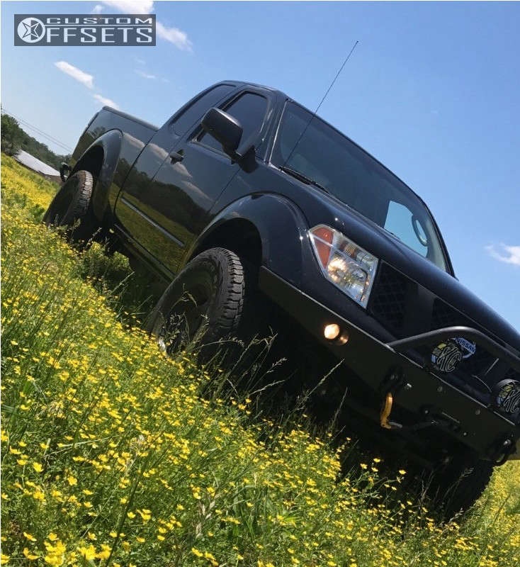 2008 Nissan Frontier with 16x8 -12 Pro Comp Series 89 and 285/75R16 ...