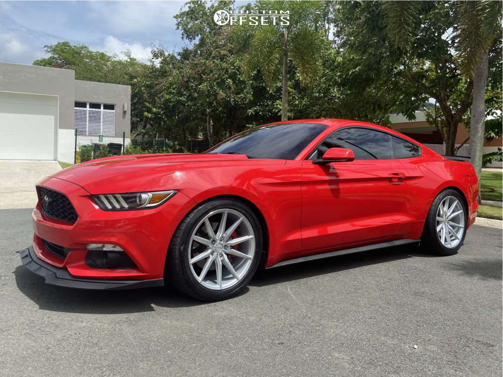 2015 Ford Mustang with 19x9.5 38 INOVIT Frixion 5 and 275/40R19 Delinte ...