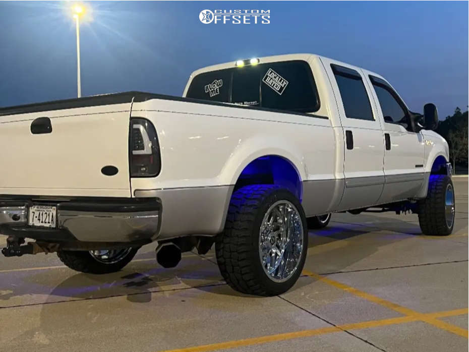 2003 Ford F-250 Super Duty with 22x12 -44 TIS 544C and 33/12.5R22 ...