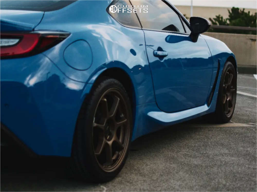 トヨタ GR86(ZN8)用 225/40R18 92W XL ピレリ パワジー 正規品 MIDレーシング R07 ブラック/リムレッドライン 新品サマータイヤホイール 4本セット｜タイヤ・ホイール