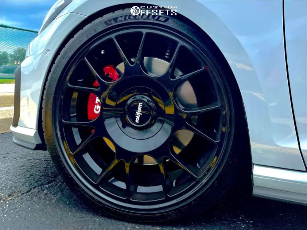 2018 Volkswagen GTI with 19x8.5 45 Rotiform Tuf-r and 235/35R19 ...