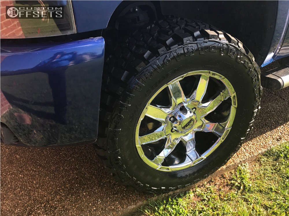 2007 Chevrolet Silverado 1500 with 20x9 18 Ultra Phantom and 35/12.5R20 ...