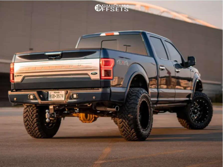 2018 Ford F-150 with 20x12 -43 Fuel Vandal and 38/13.5R20 Toyo Tires ...