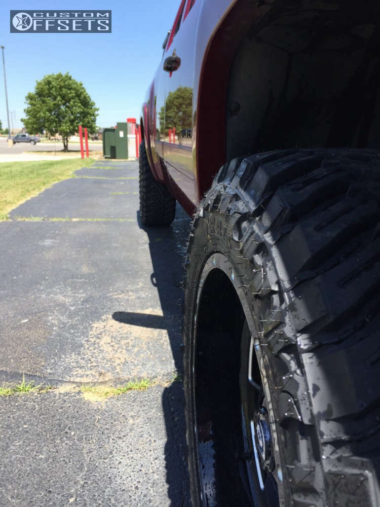 2007 Chevrolet Silverado 1500 with 20x10 -25 Vision ARC and 33/12.5R20 ...