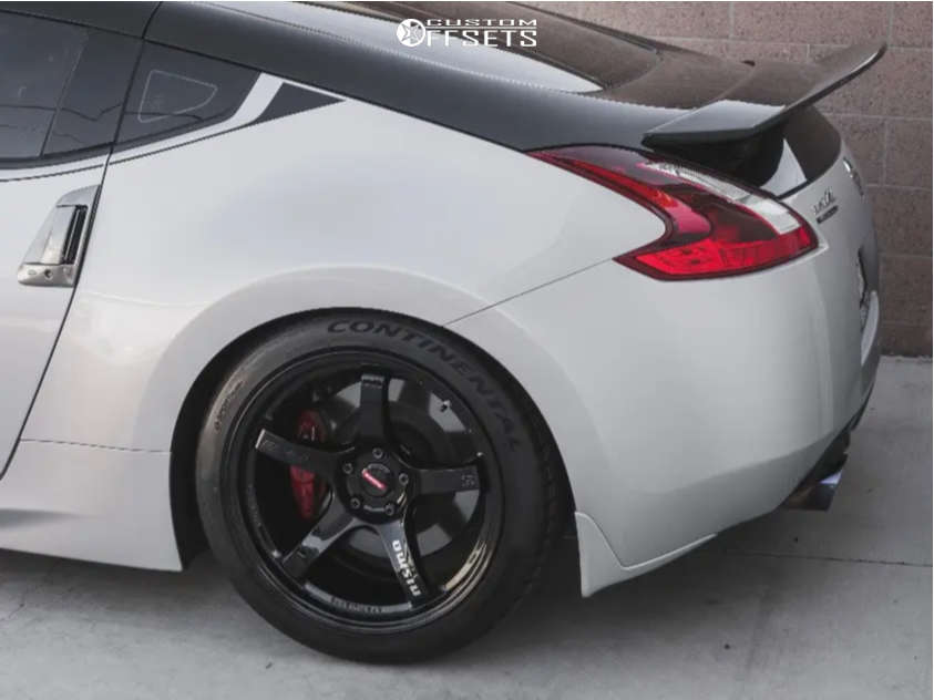 2020 Nissan 370Z with 19x9.5 25 Gram Lights 57cr and 255/40R19 ...