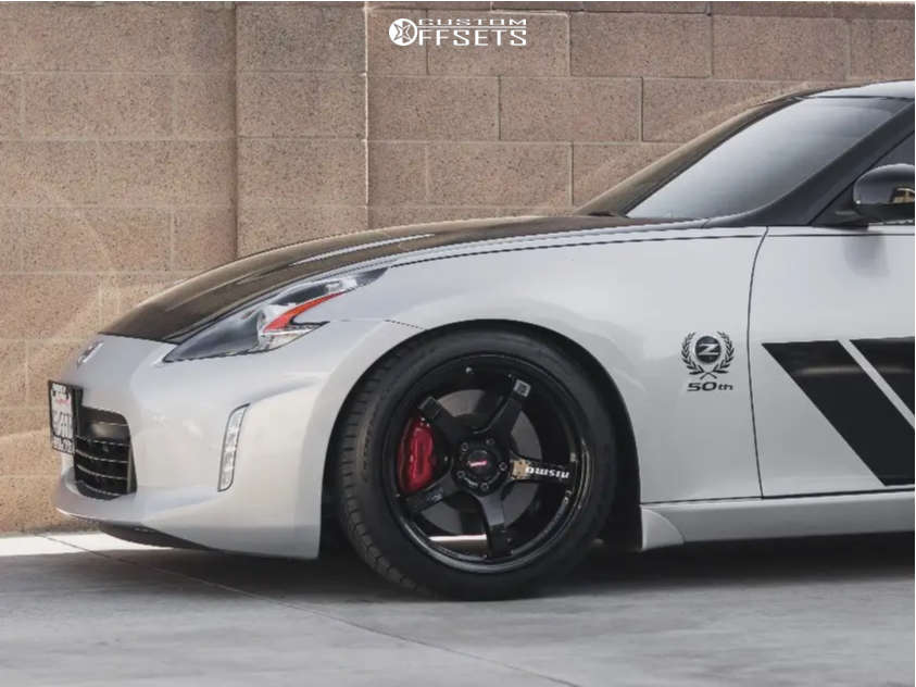 2020 Nissan 370Z with 19x9.5 25 Gram Lights 57cr and 255/40R19 ...