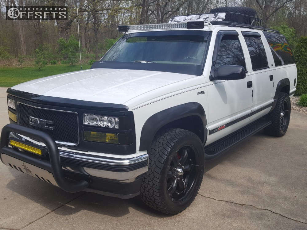 1999 GMC K1500 Suburban with 20x8.5 18 Motto Mt100 and 285/50R20 Cooper ...
